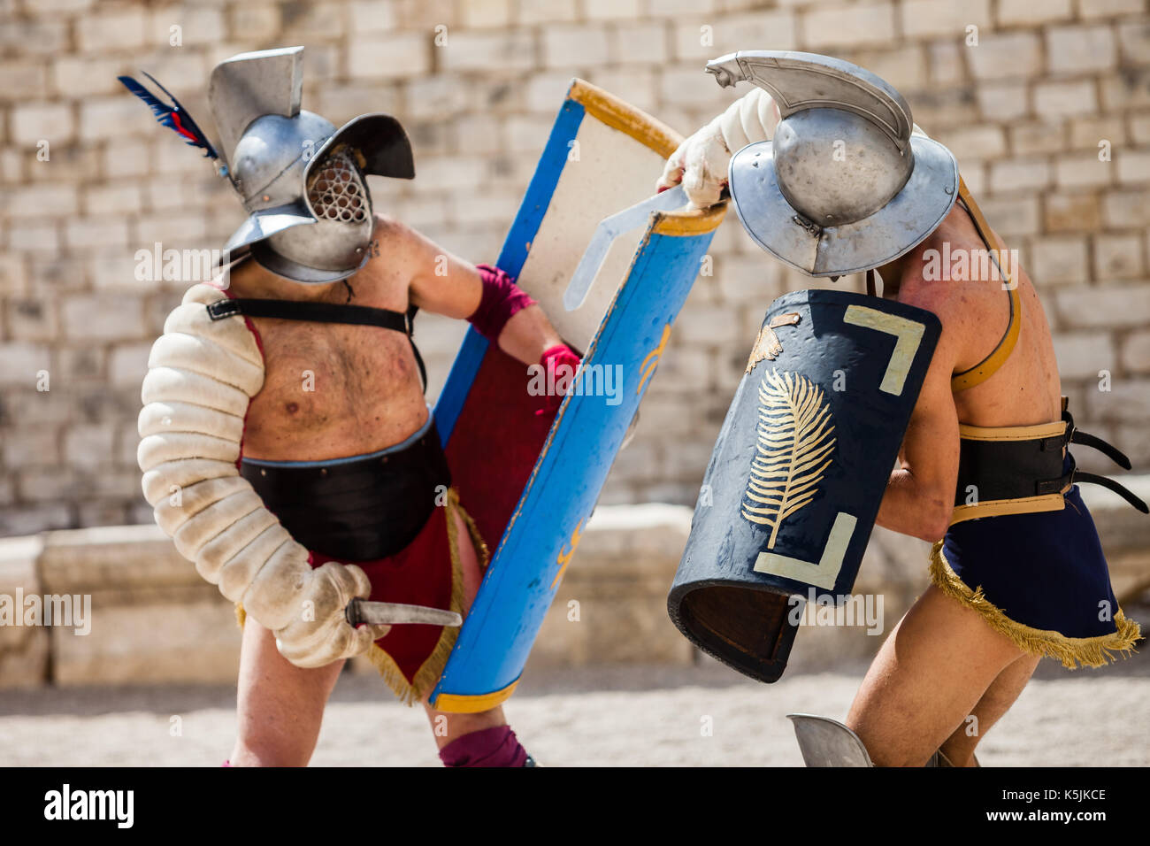 Gladiators fighting in Tarragonas coliseum Stock Photo - Alamy
