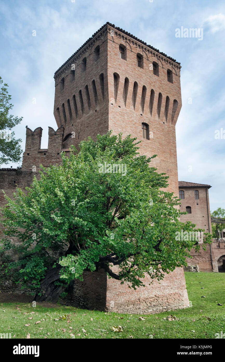Formigine castle hi-res stock photography and images - Alamy