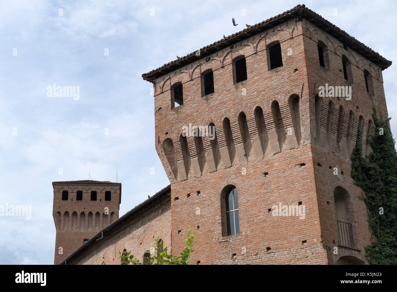 Formigine castle hi-res stock photography and images - Alamy