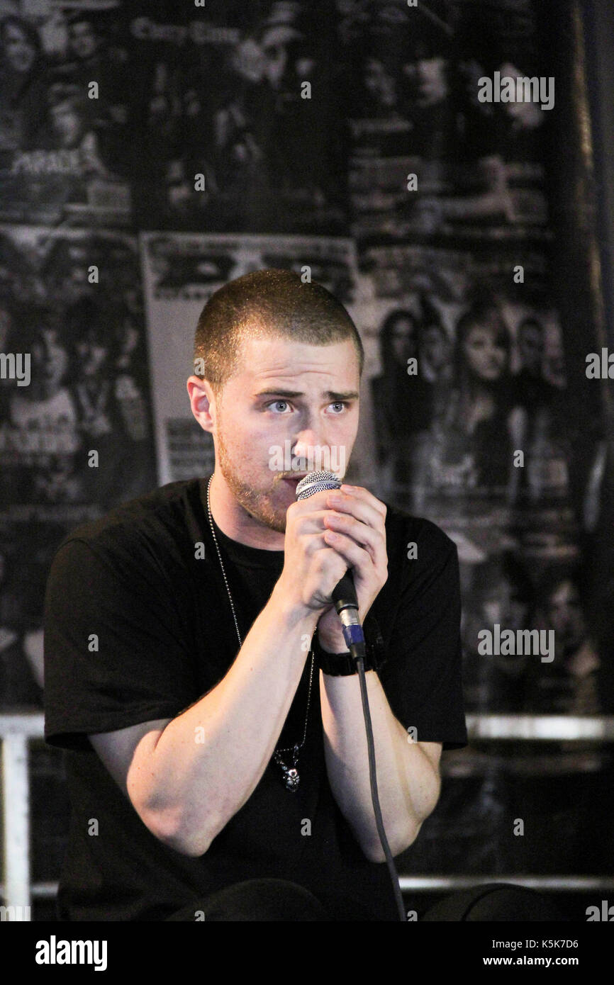 Mike Posner performs 2010 Vans Warped Tour Fairplex Pomona,Ca Stock ...