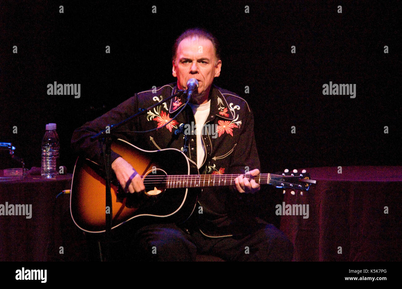 John hiatt hi-res stock photography and images - Alamy