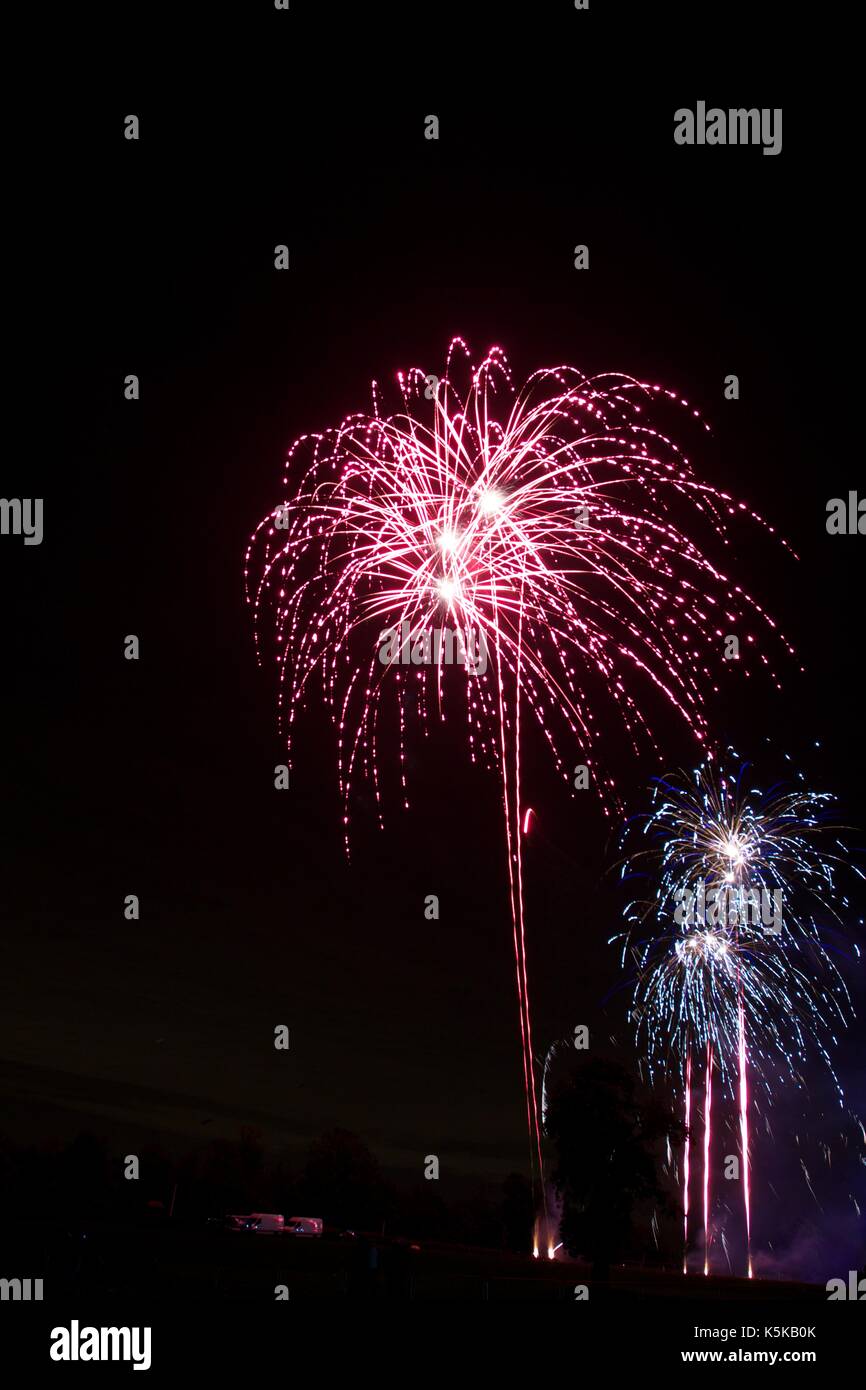 Different coloured fireworks hi-res stock photography and images - Alamy