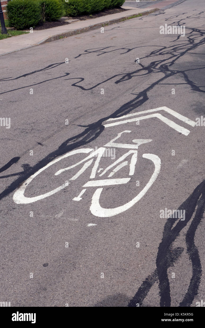 Bicycle path marking on road Stock Photo - Alamy