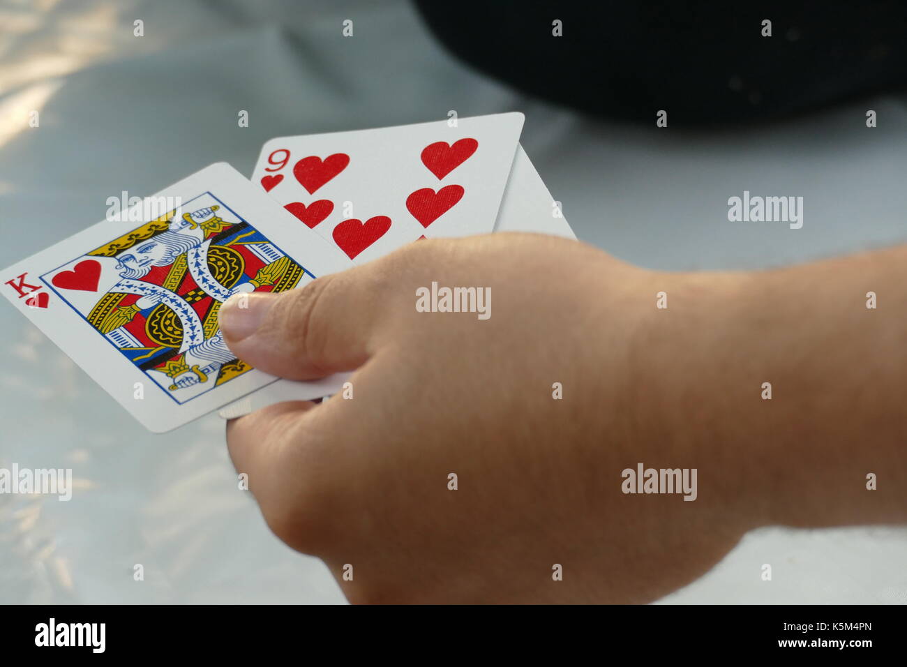 Throw card hi-res stock photography and images - Alamy