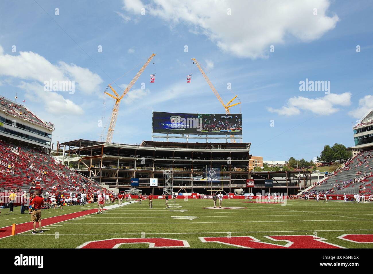 Razorback stadium hi-res stock photography and images - Alamy