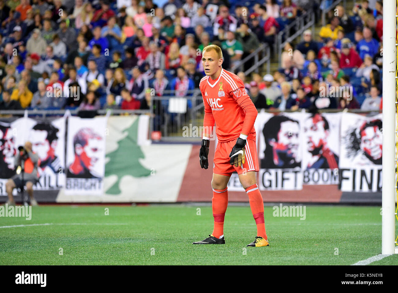 Goalkeeper cody cropper hi-res stock photography and images - Alamy