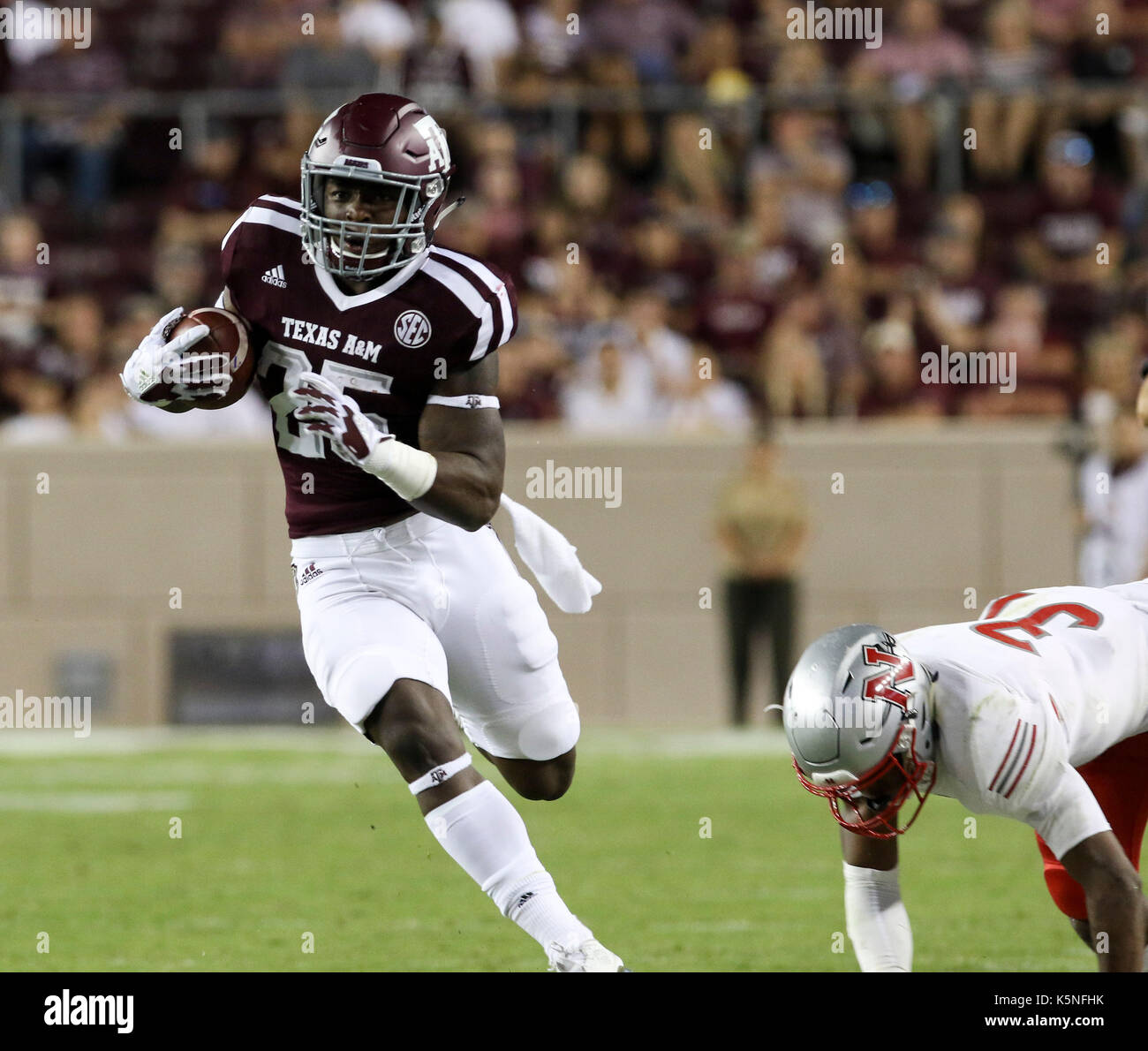 John bussey hi-res stock photography and images - Alamy