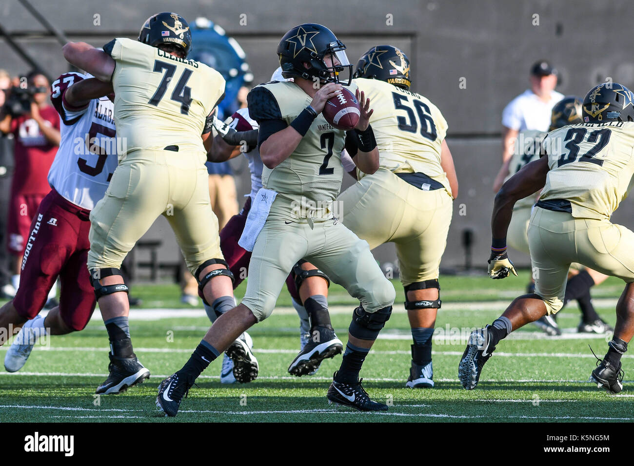 Nashville, TN, USA. 2nd Sep, 2017. Vanderbilt Commodore quarterback ...