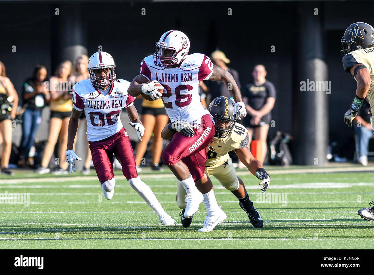 Nashville, TN, USA. 2nd Sep, 2017. Vanderbilt Commodores linebacker ...