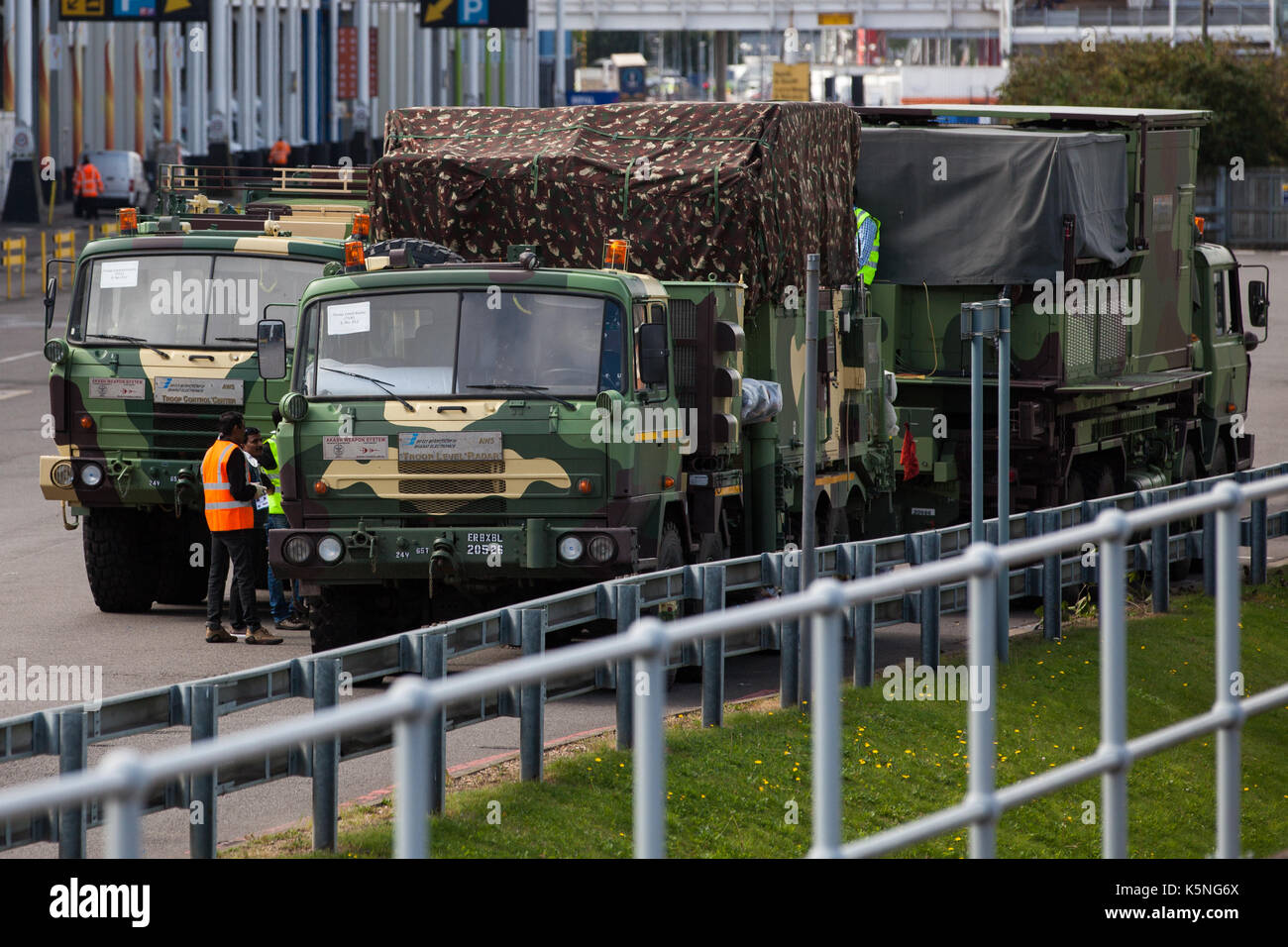 Worlds largest arms fair hi-res stock photography and images - Alamy