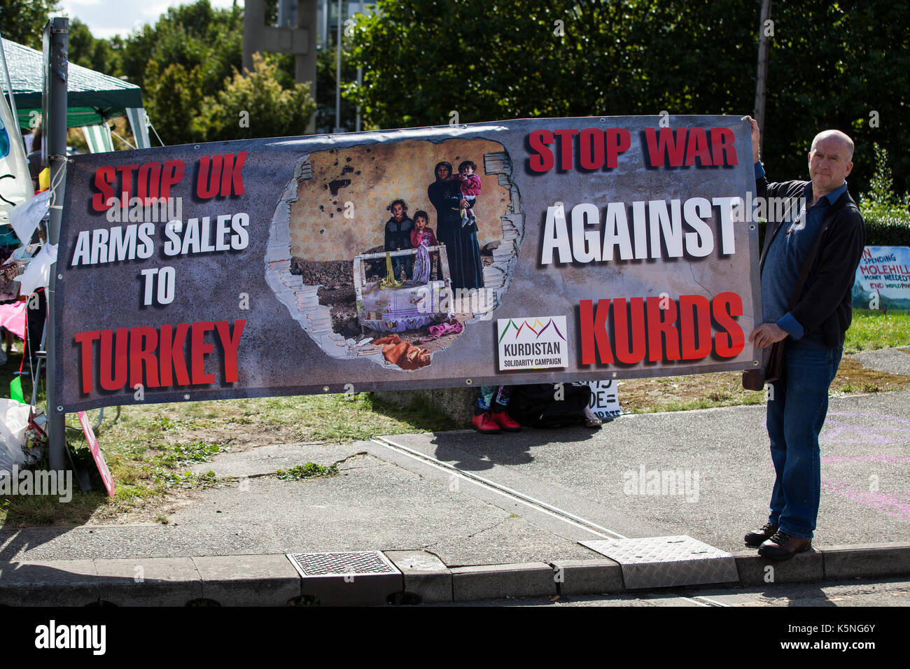 Kurdistan solidarity campaign protest outside hi-res stock photography ...