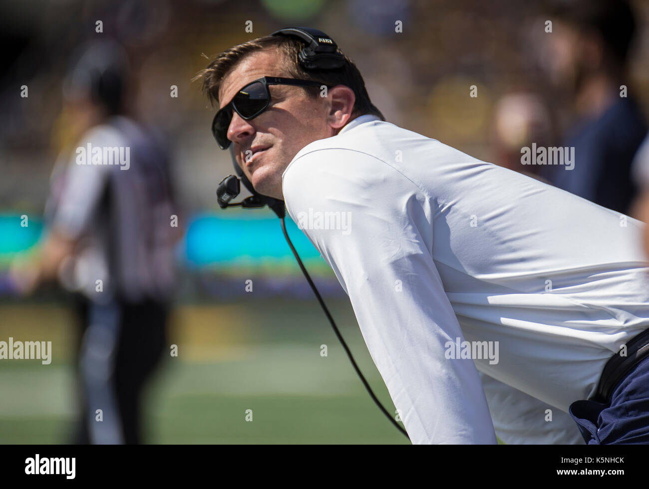 California Memorial Stadium. 09th Sep, 2017. U.S.A. Head coach Justin ...