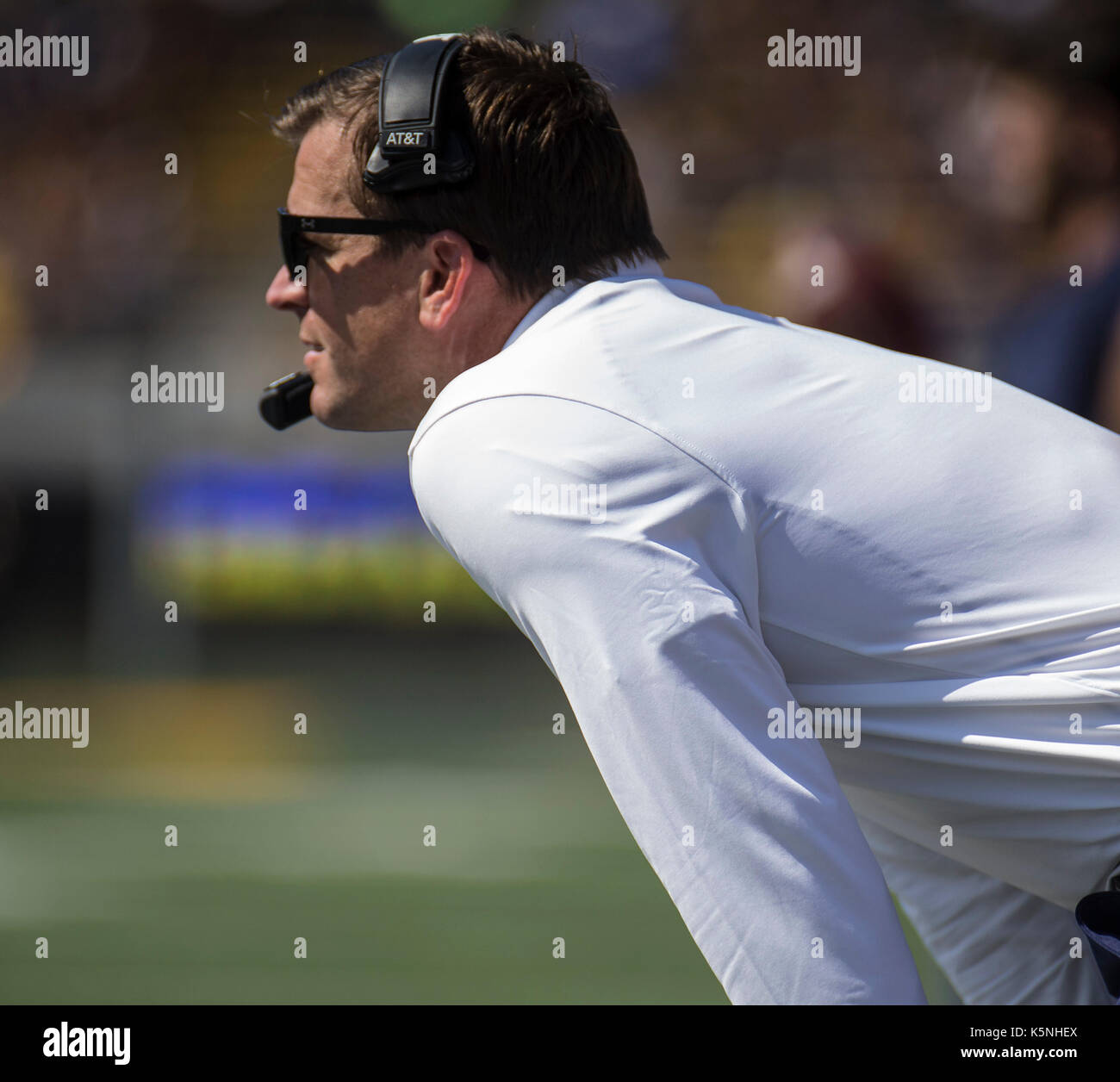 California Memorial Stadium. 09th Sep, 2017. U.S.A. Head coach Justin ...