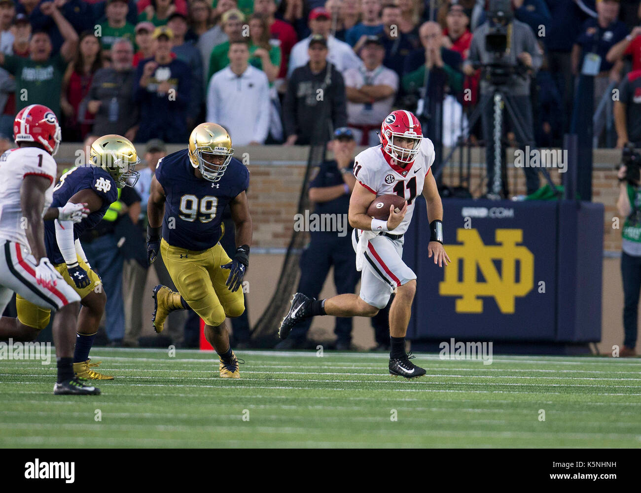 South Bend, Indiana, USA. 09th Sep, 2017. Georgia quarterback Jake ...