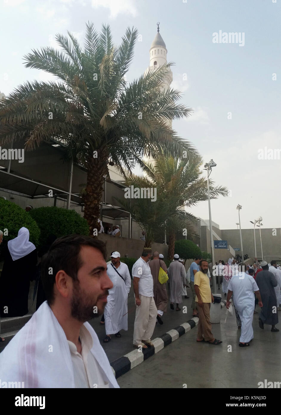 Medina, Medina, Saudi Arabia. 9th Sep, 2017. Muslim pilgrims visit the ...