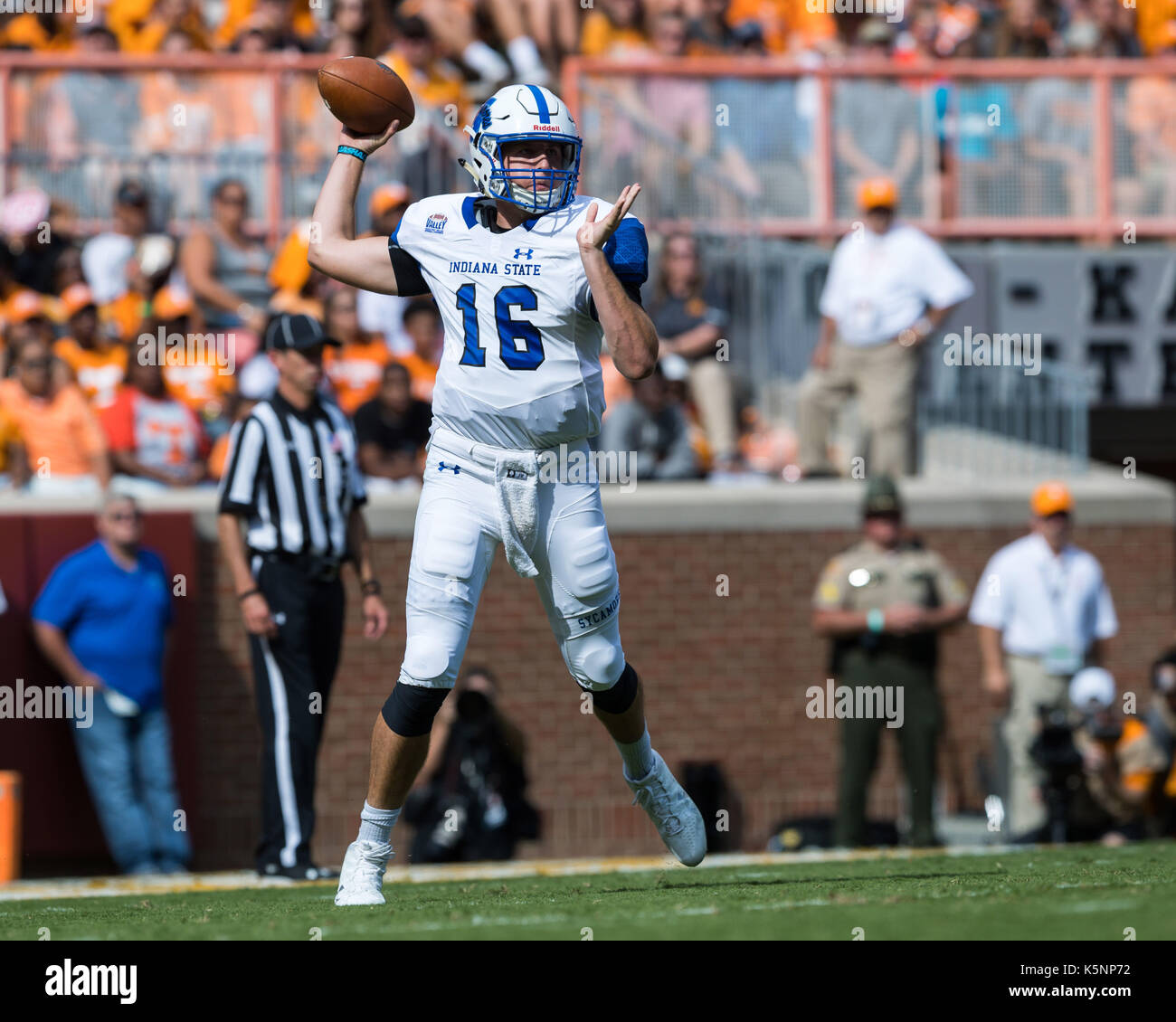 Tn 813 hi-res stock photography and images - Alamy