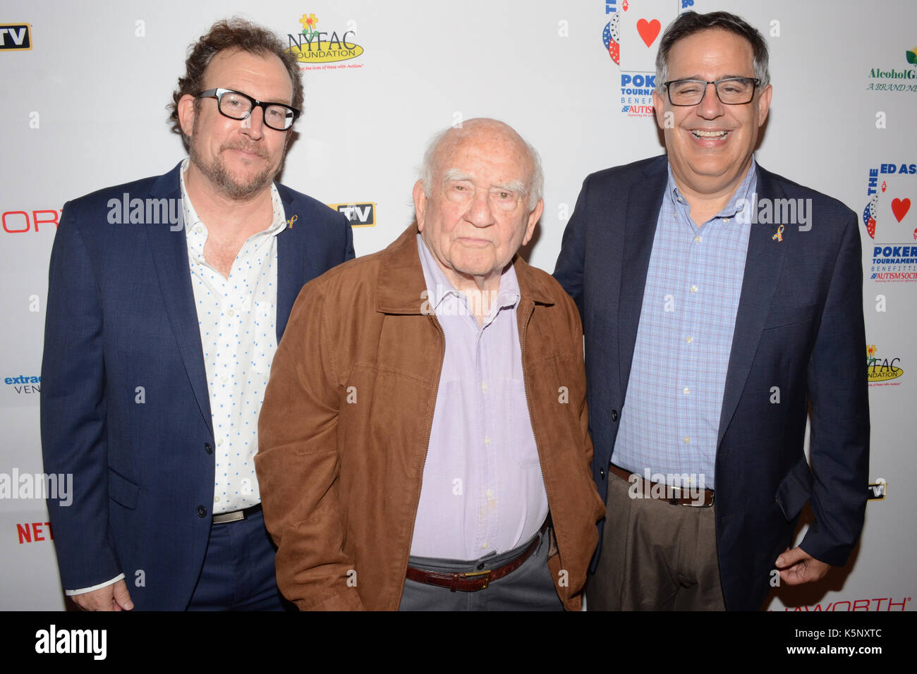 Ed asner hi-res stock photography and images - Alamy