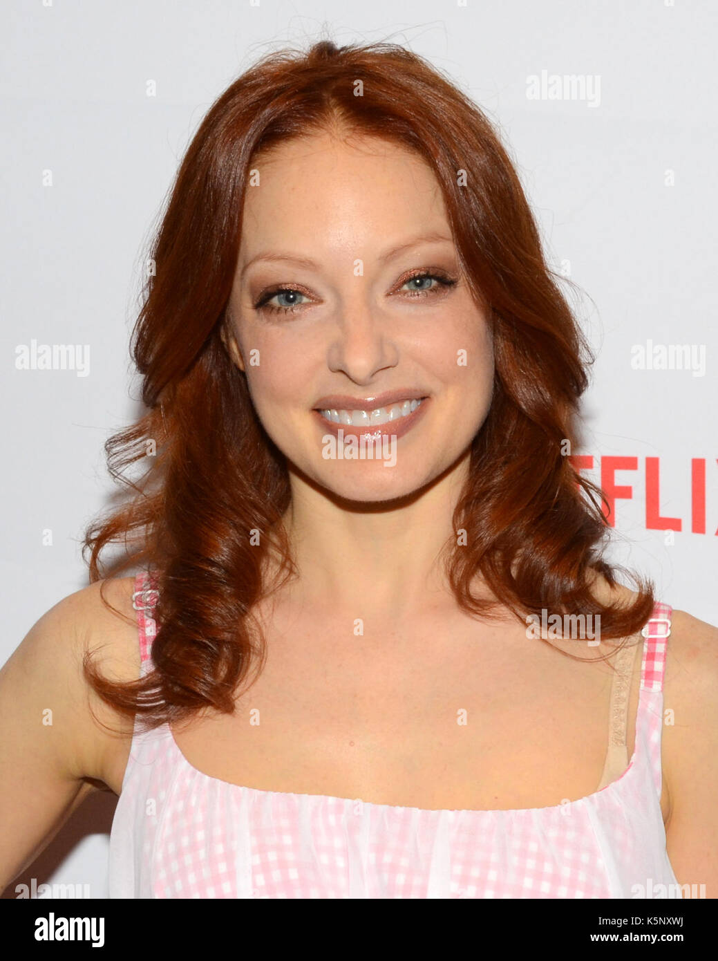 Actress Elizabeth J. Carlisle attends Ed Asner Friends Celebrity Poker ...