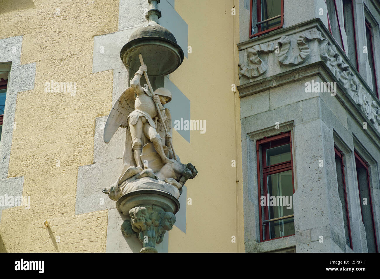Statue of lucerne hi-res stock photography and images - Alamy
