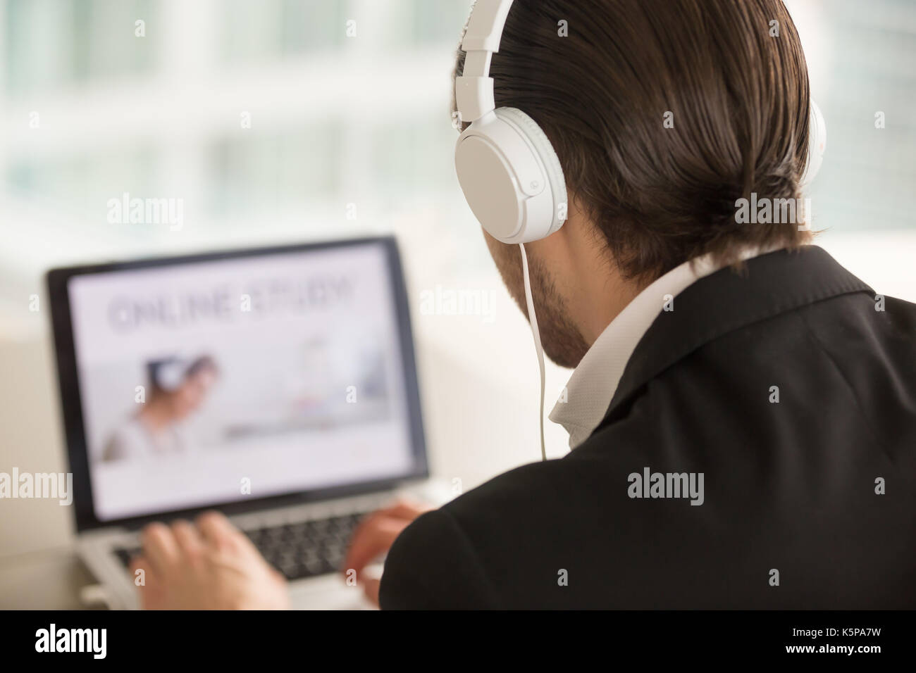 Career screen hi-res stock photography and images - Alamy