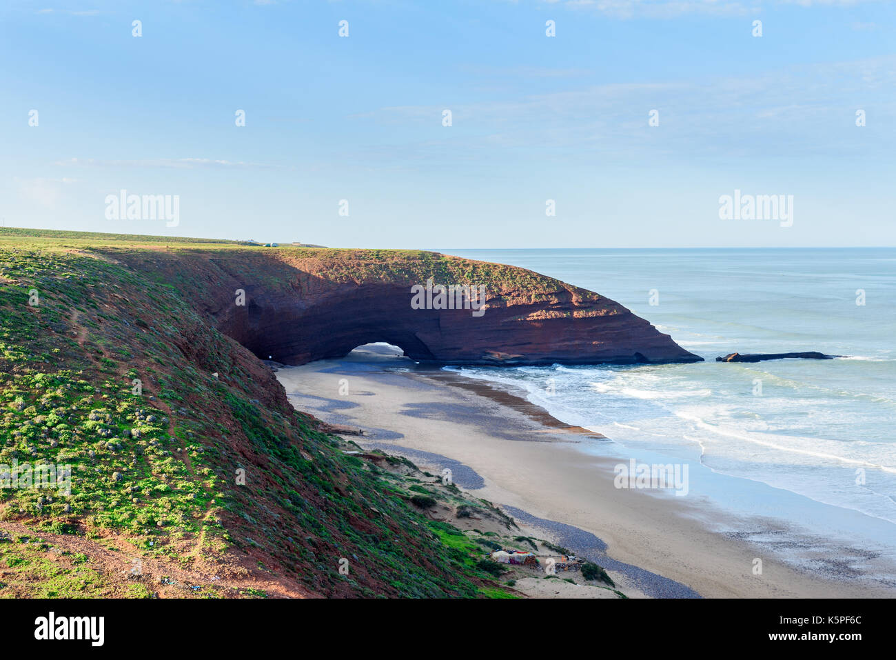 Morocco red arch coast hi-res stock photography and images - Alamy