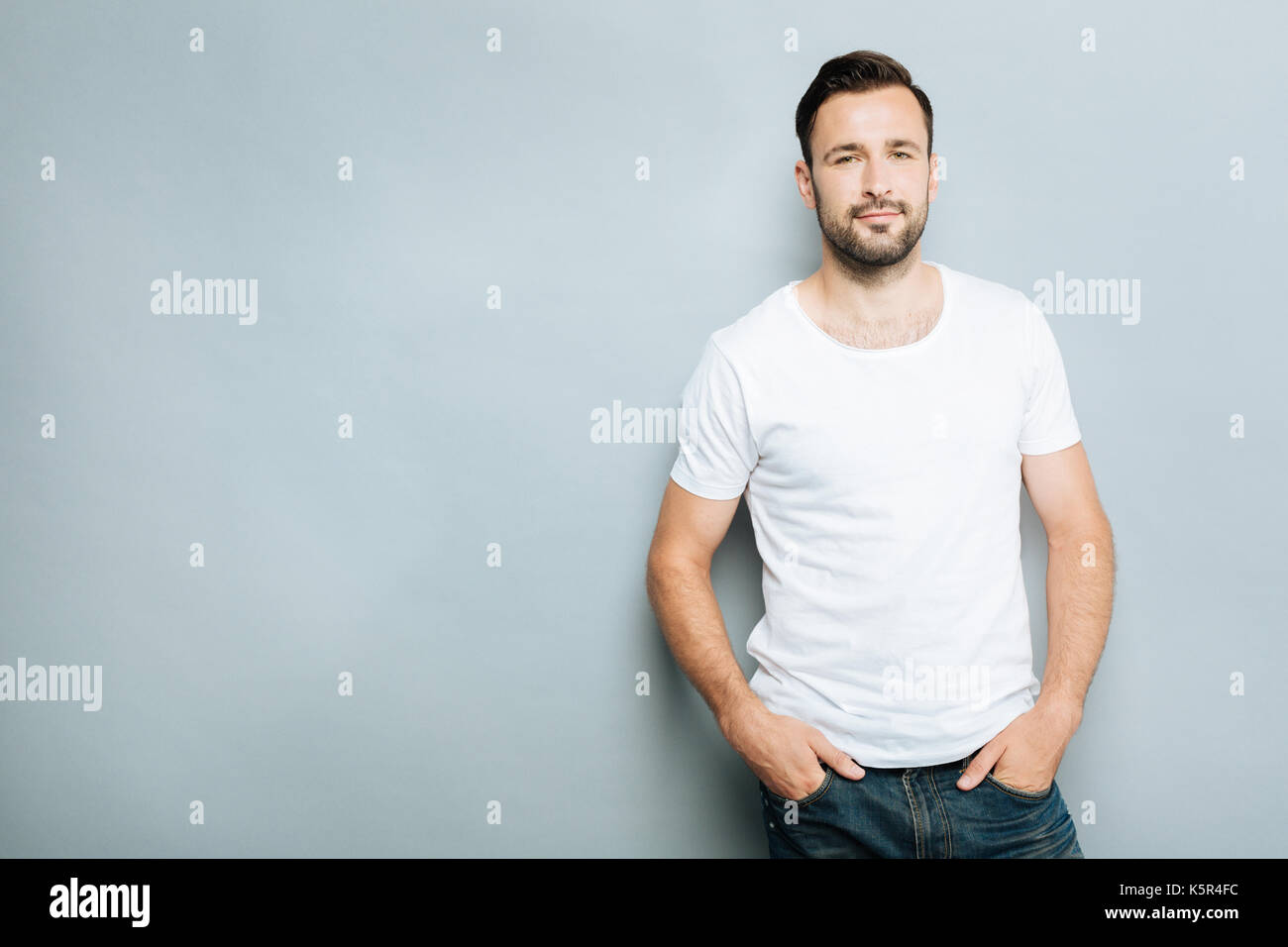 Hands inside pockets hi-res stock photography and images - Alamy