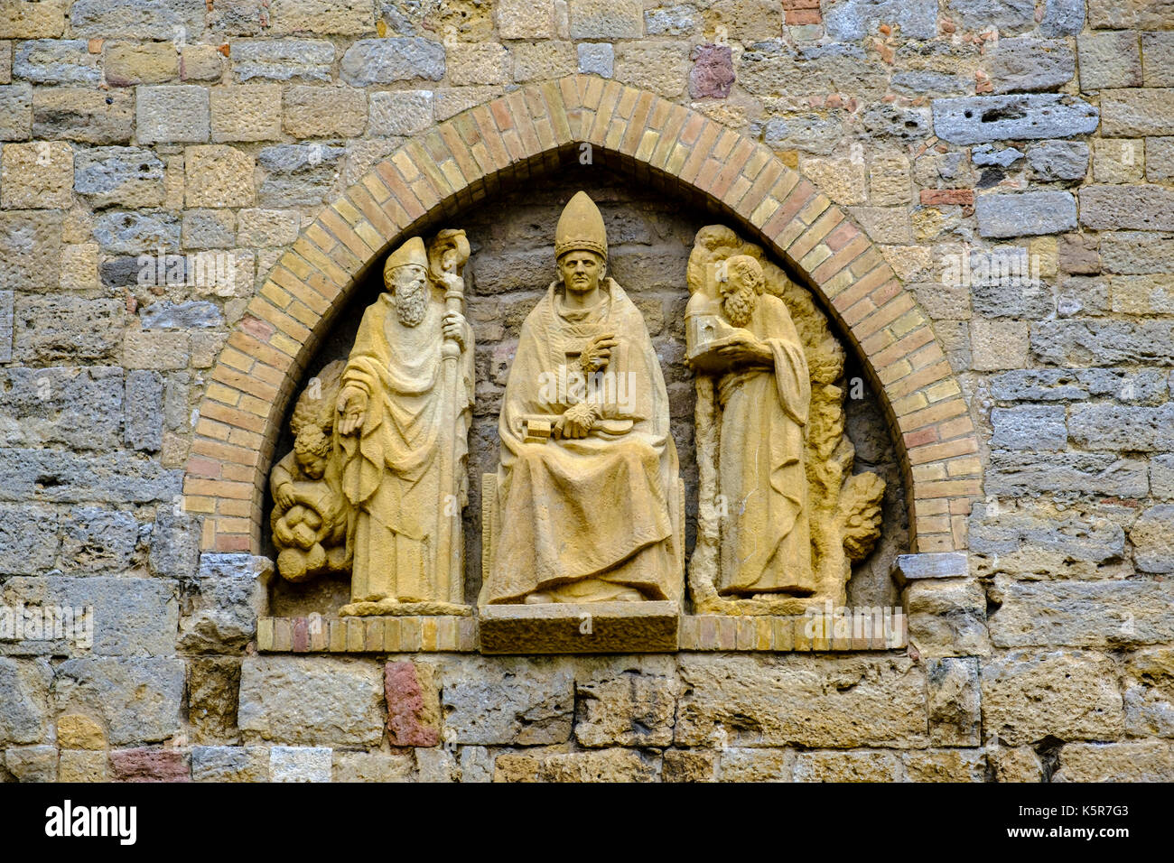 Statues of the Pope in a niche of the Museo Diocesano d' Arte Sacra ...