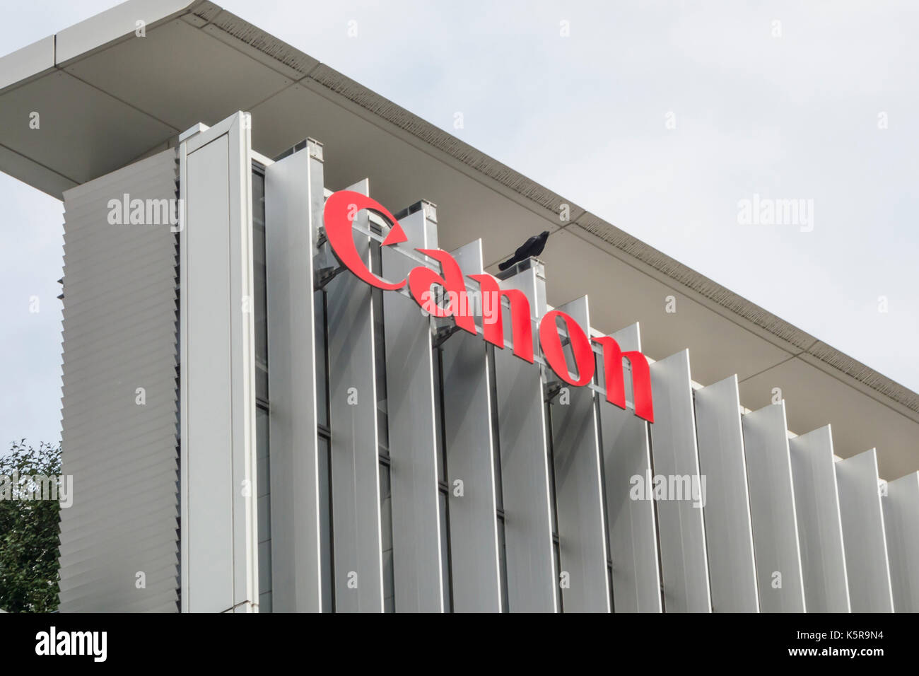 Canon logo sign hi-res stock photography and images - Alamy