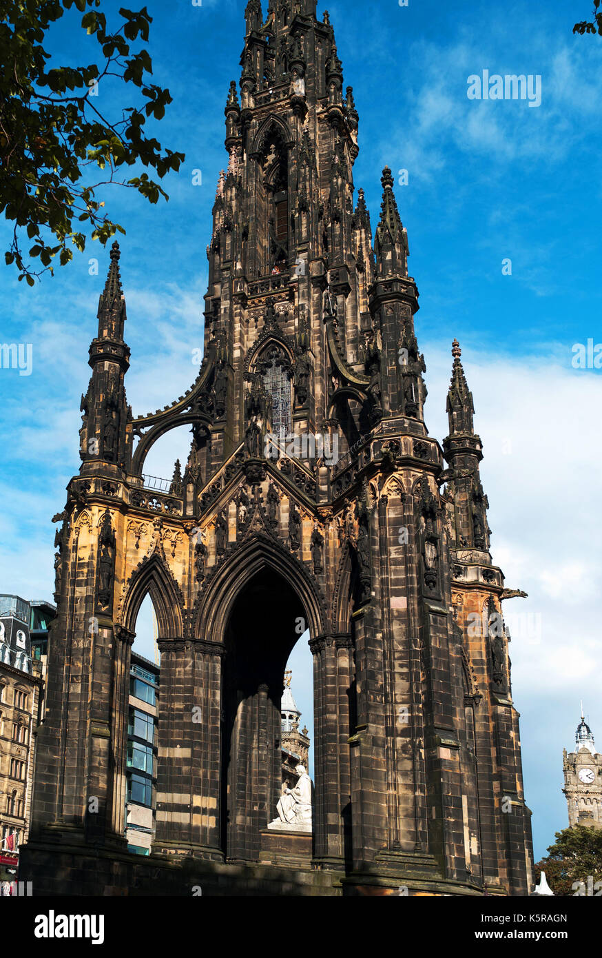 Sir Walter Scott memorial, Edinburgh Stock Photo - Alamy