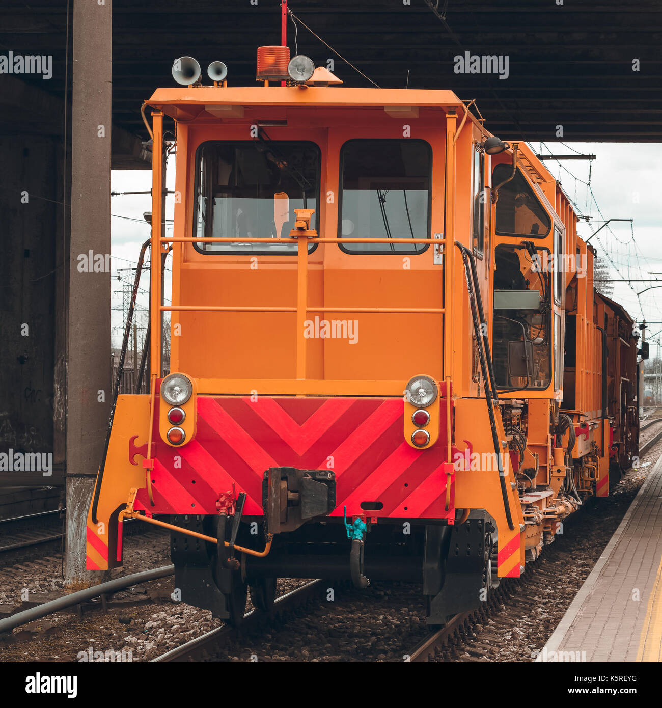 Ballast distributing and profiling machine hi-res stock photography and ...