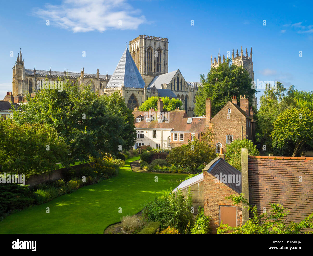 York minster from the north with the city walls hi-res stock ...