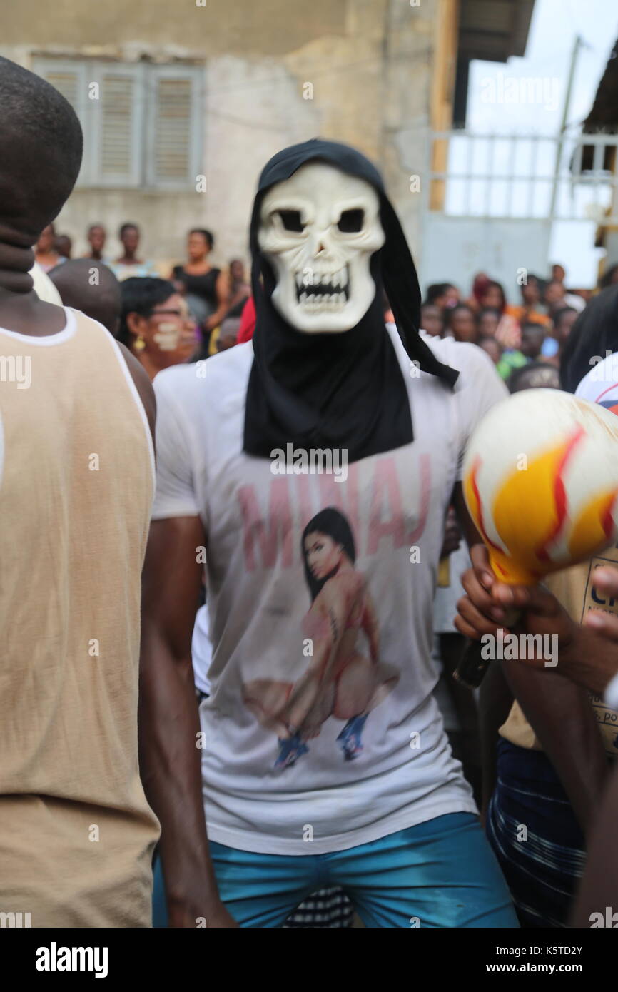 Cameroon traditional ceremony hi-res stock photography and images - Alamy