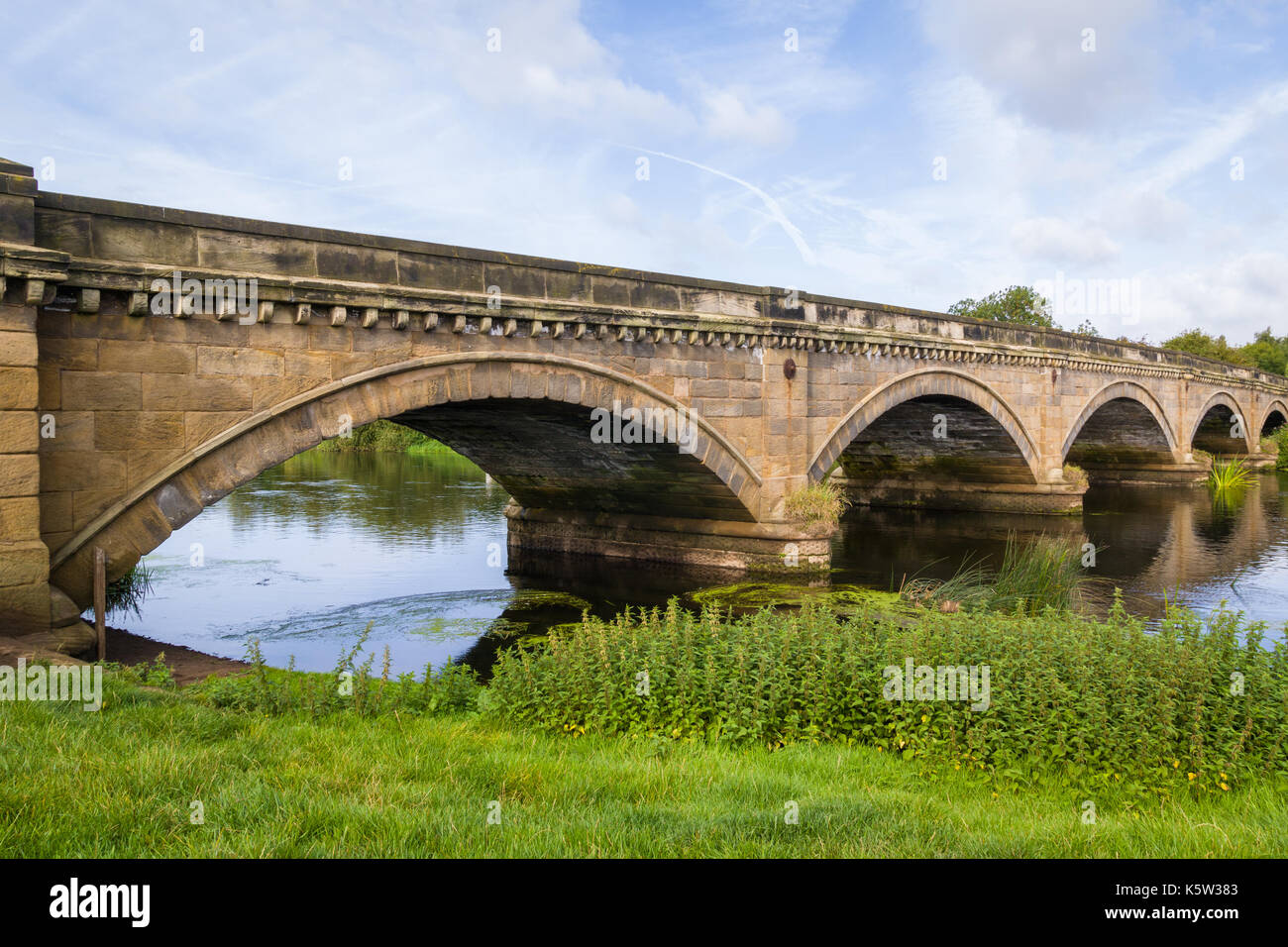 Stone Bridge over The River Trent between Repton and Willington ...