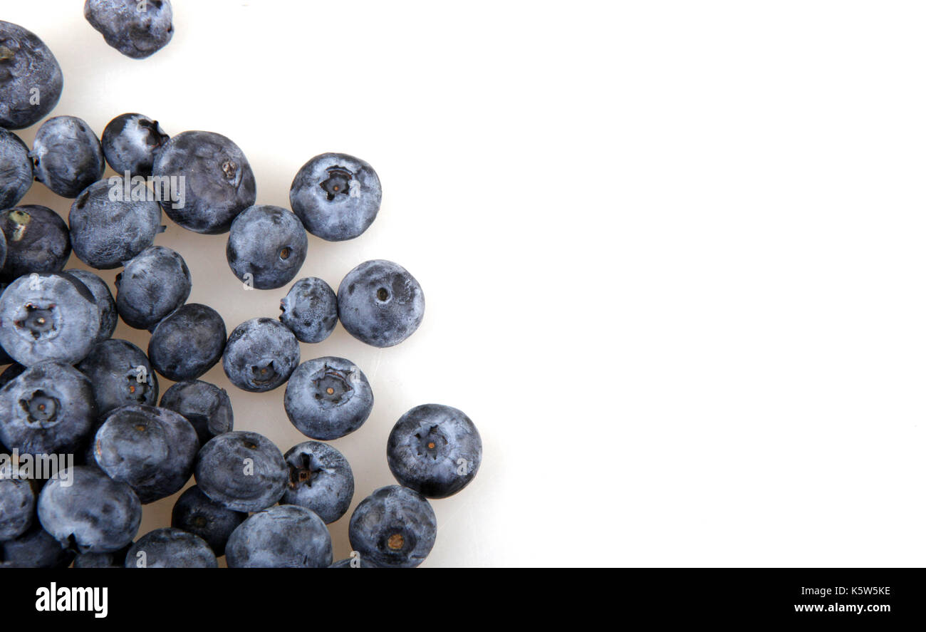 Blueberries cut out hi-res stock photography and images - Alamy