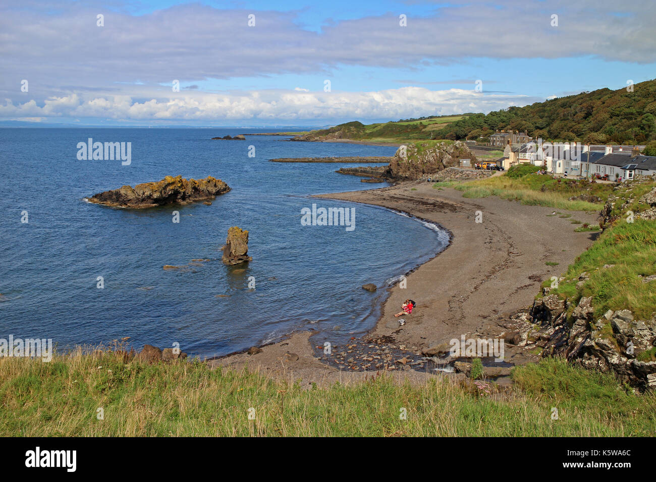Dunure beach hi-res stock photography and images - Alamy