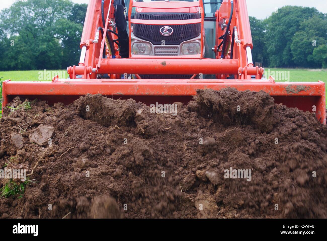 Soil Backfilling Stock Photos & Soil Backfilling Stock Images - Alamy