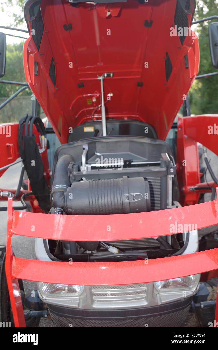Kubota Compact Tractor Engine, on Lydcott Nursery, Mid Devon, UK ...