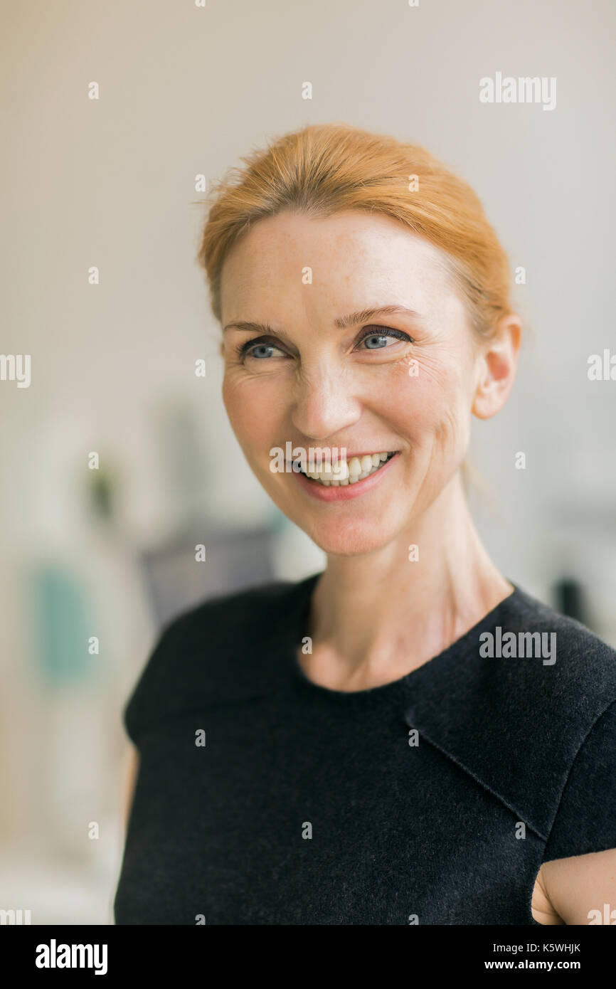 Corporate person smiling hi-res stock photography and images - Alamy