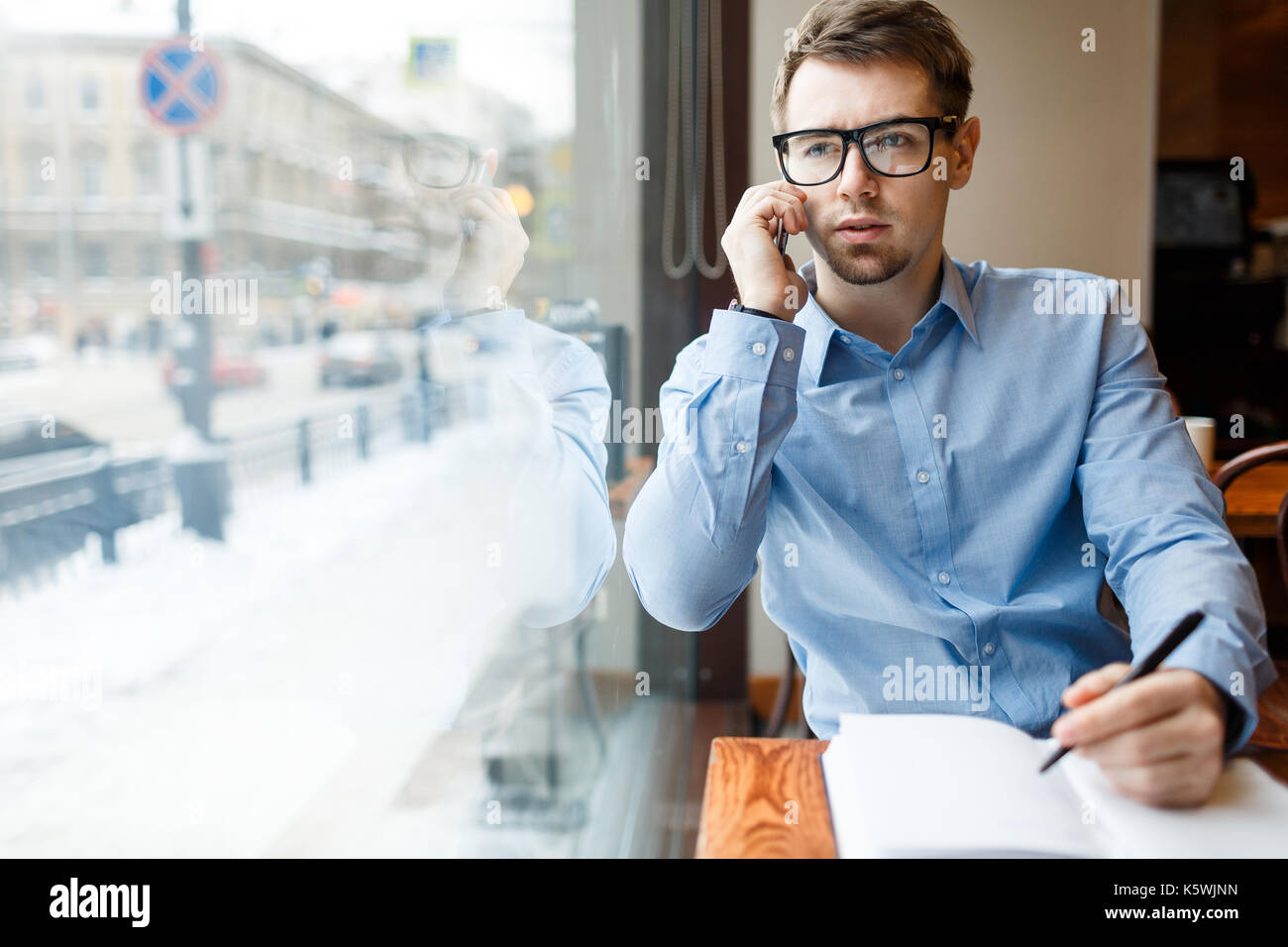 Job calling hi-res stock photography and images - Alamy
