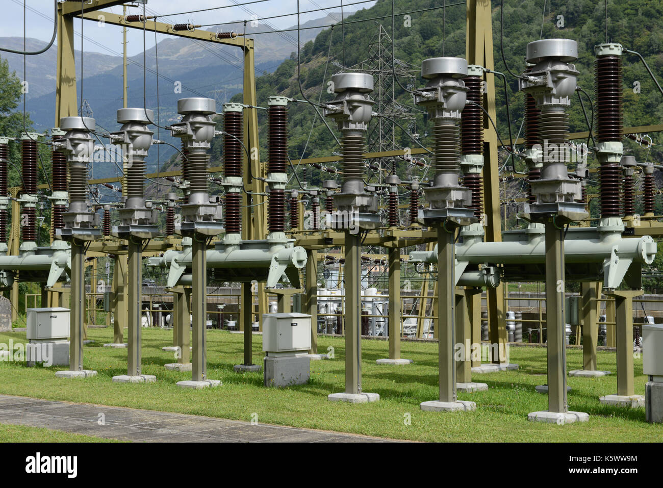 Power station making Electricity from a hydroelectric plant on ...