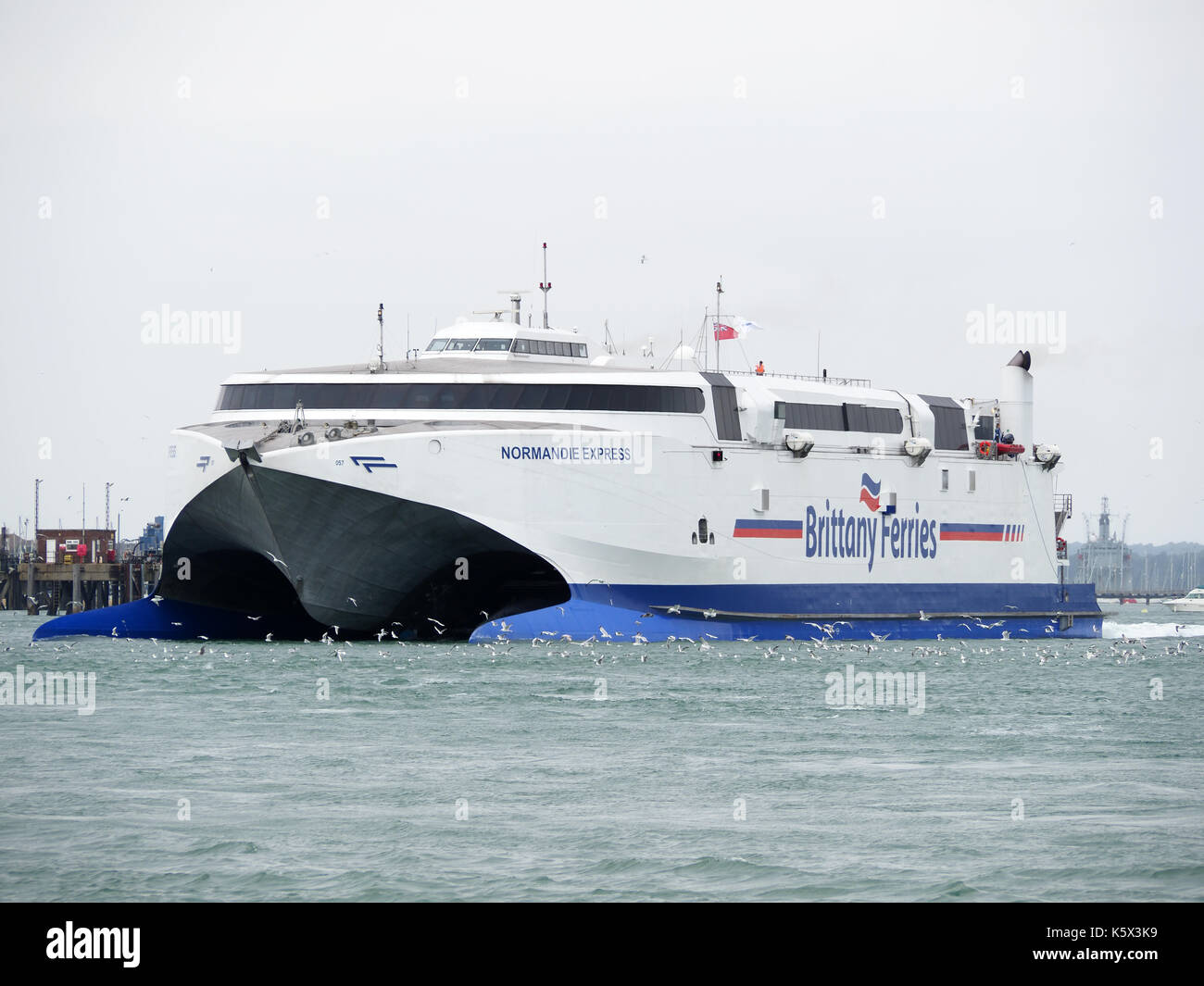 Brittany ferries cross channel ferry hi-res stock photography and ...