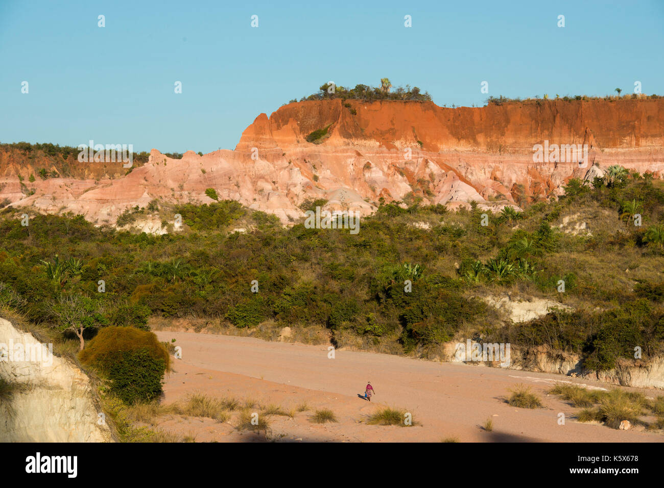 Cirque rouge hi-res stock photography and images - Alamy