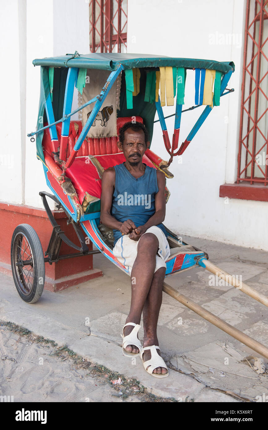 Malagasy pousse pousse hi-res stock photography and images - Alamy