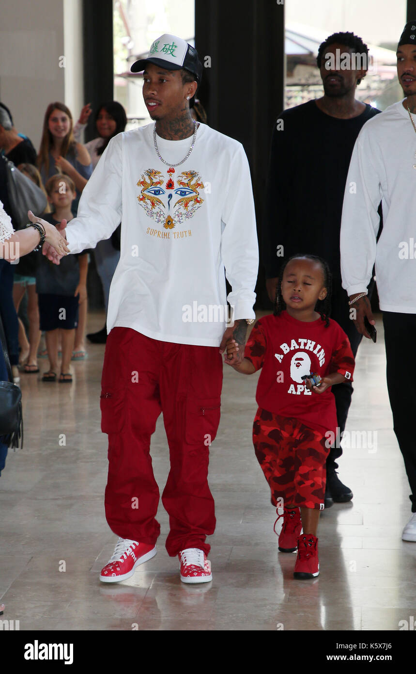 Sneak Peek of Netflix's 'True and the Rainbow Kingdom' - Arrivals ...