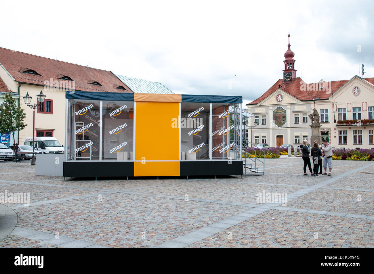 recruitment booth for new employees at amazon Stock Photo - Alamy