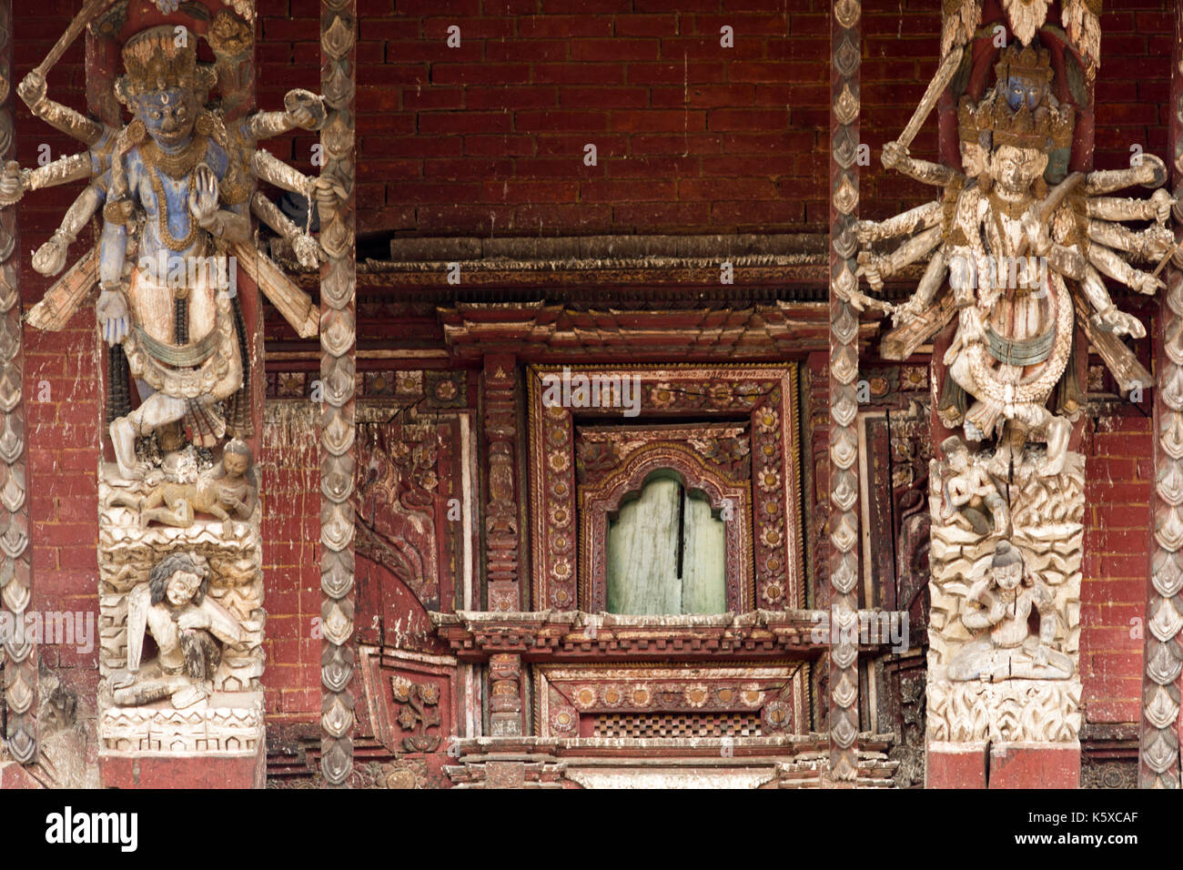 Bhaktapur temple hi-res stock photography and images - Alamy