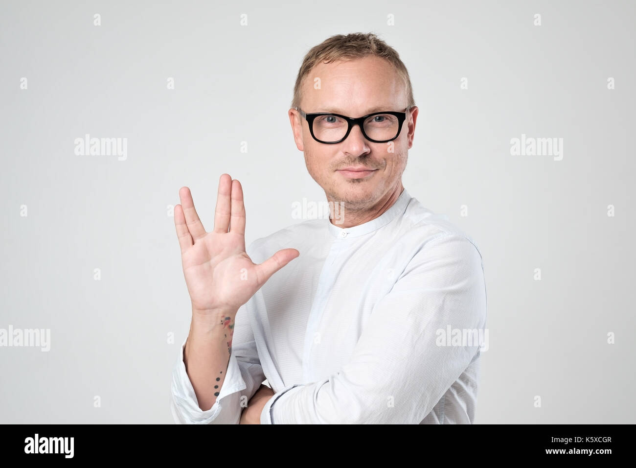 Spock hand symbol hi-res stock photography and images - Alamy