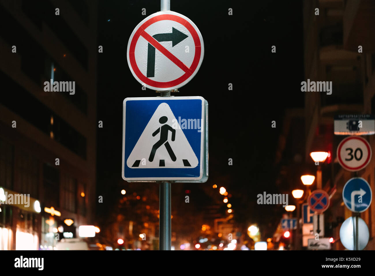 Blue circle road signs hi-res stock photography and images - Alamy