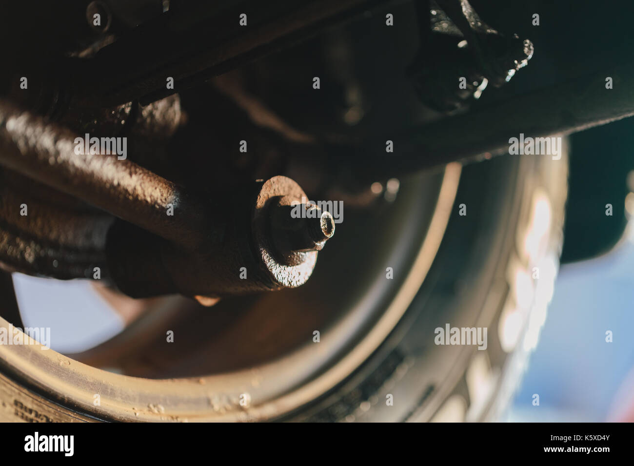 Car suspension broken hi-res stock photography and images - Alamy