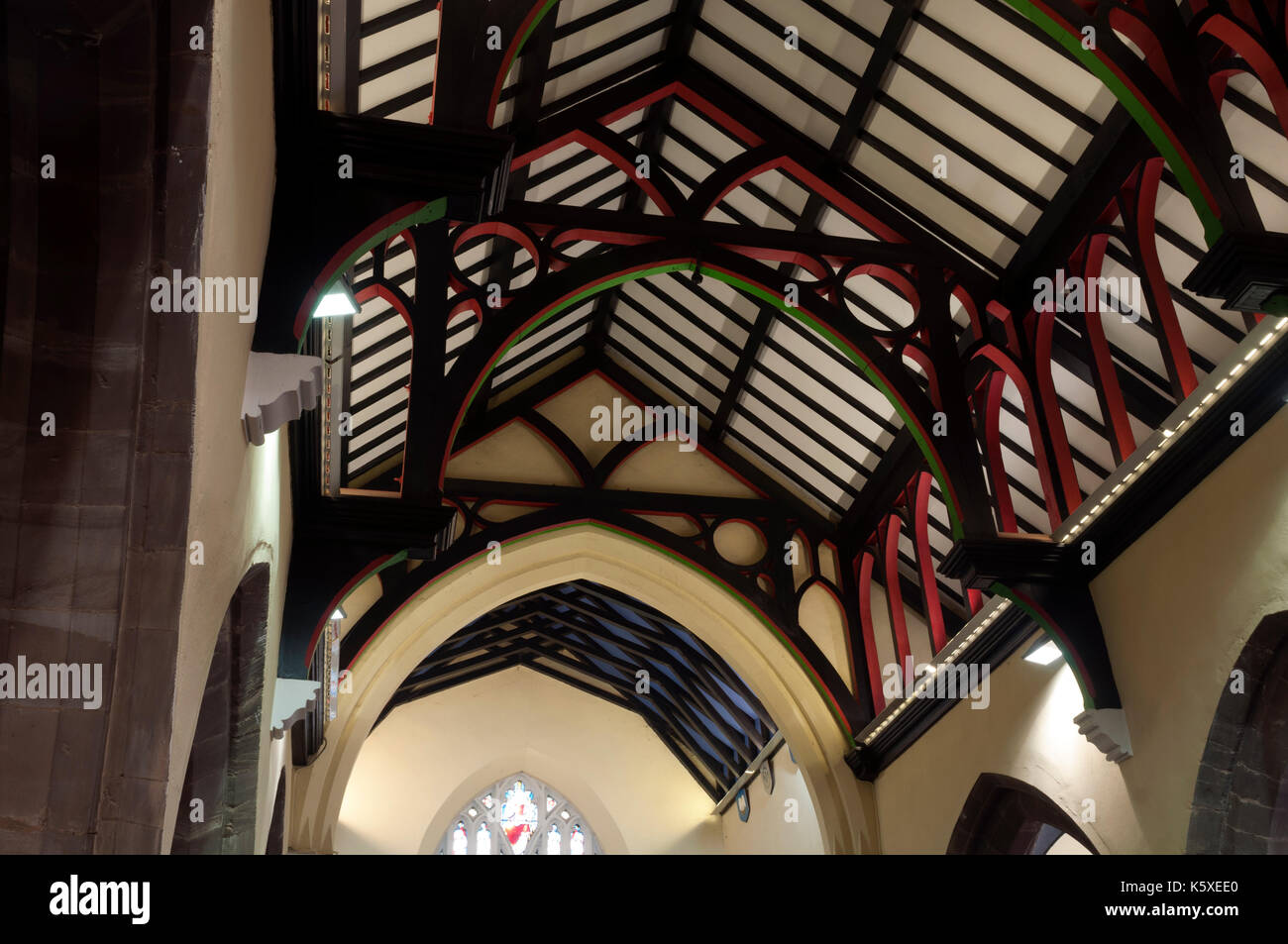Church beams hi-res stock photography and images - Alamy